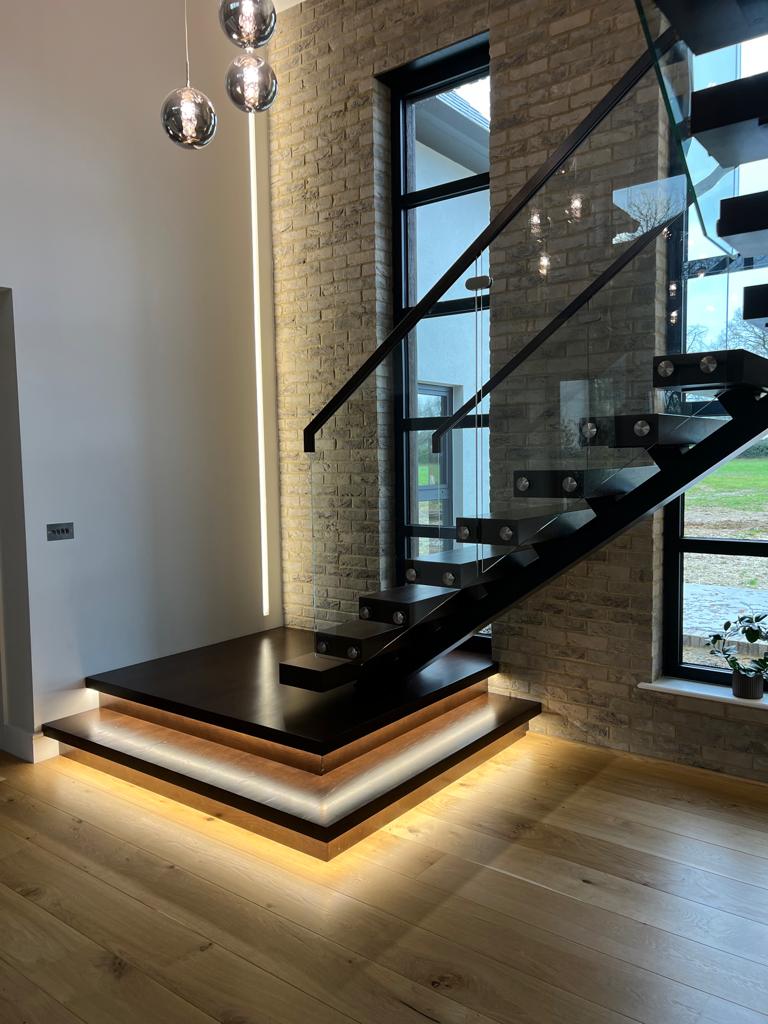 Contemporary Staircase Design By Continox